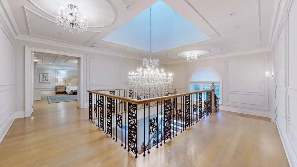 Toronto’s Bridle Path Area Luxury Mansion listed for Sale at a whopping ...